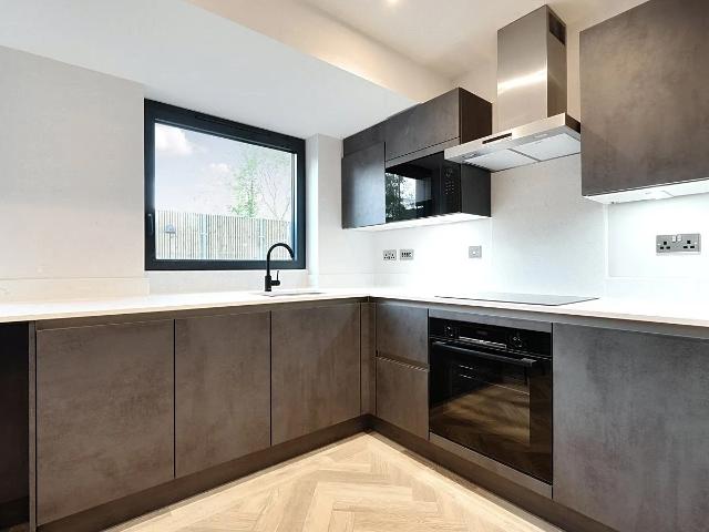Apartment at Cockfosters Road, Greater London