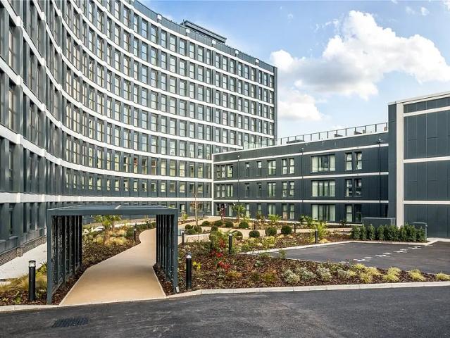 Apartment at Cockfosters Road, Greater London
