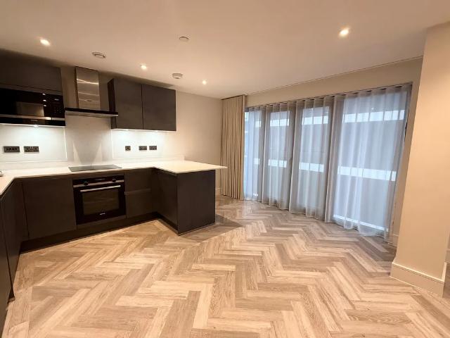 Apartment at Cockfosters Road, Greater London