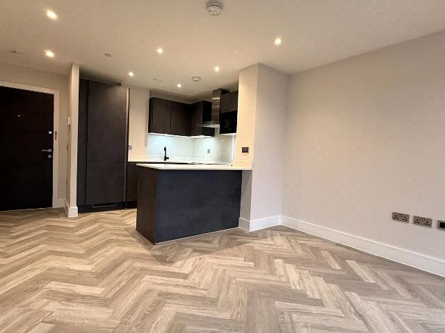 Apartment at Cockfosters Road, Greater London