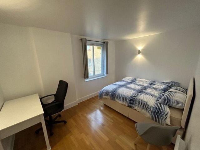 Apartment at Coke Street, Greater London
