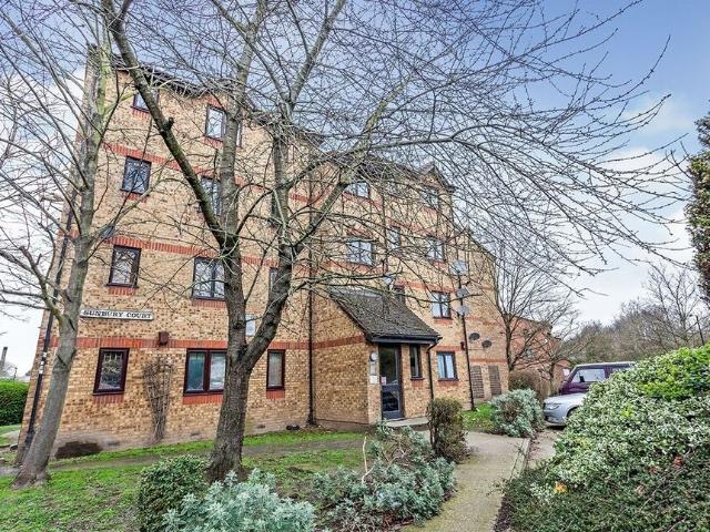 Apartment at Cold Blow Lane, Greater London