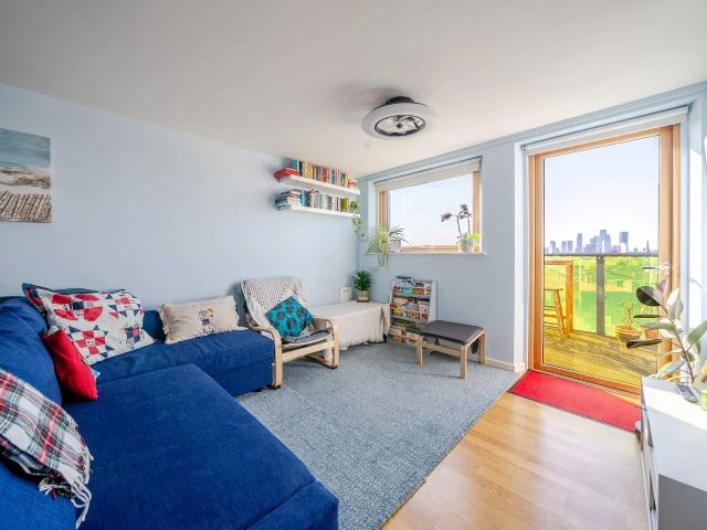 Apartment at Coldharbour Lane, Greater London
