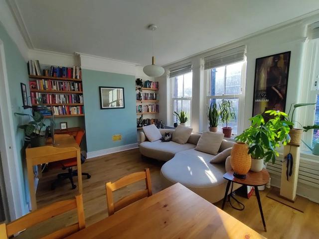 Apartment at Coldharbour Lane, Greater London