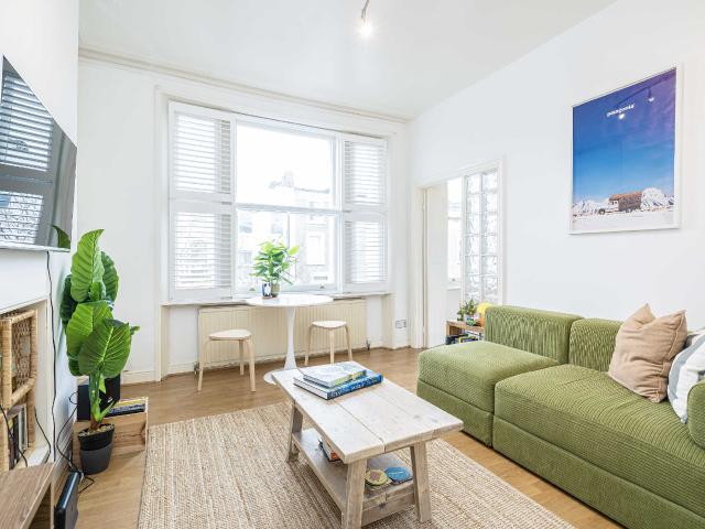 Apartment at Coldharbour Lane, Greater London
