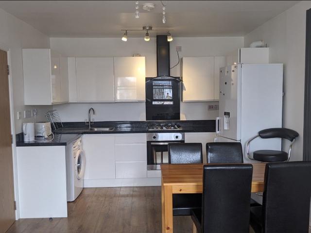 Apartment at Coldharbour Lane, Greater London