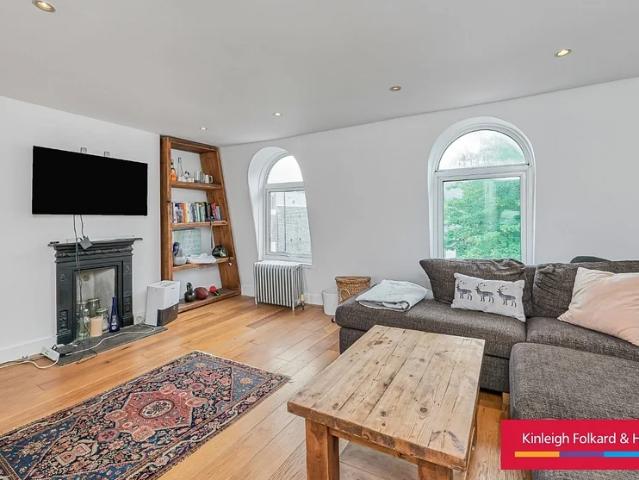Apartment at Coldharbour Lane, London
