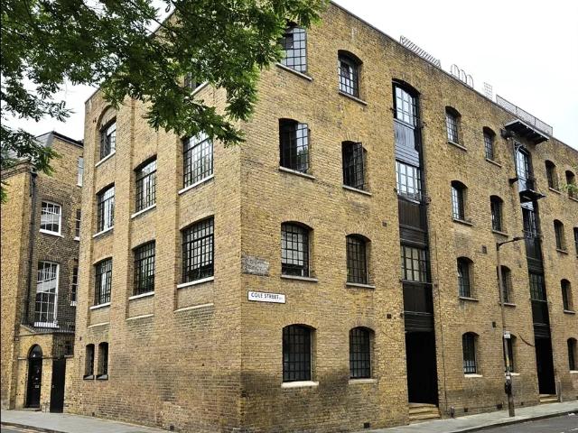 Apartment at Cole Street, Greater London