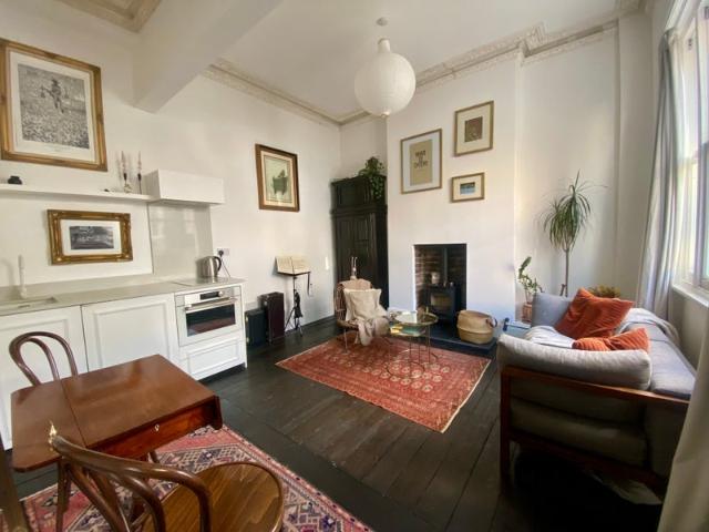 Apartment at Coleherne Mews, Greater London