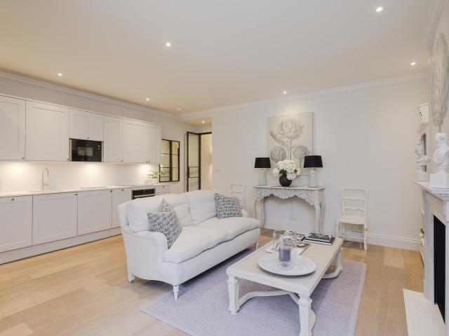 Apartment at Coleherne Road, Greater London