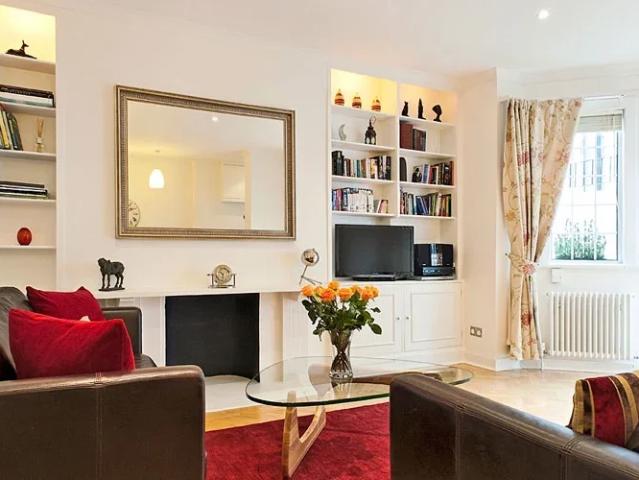 Apartment at Coleherne Road, Greater London