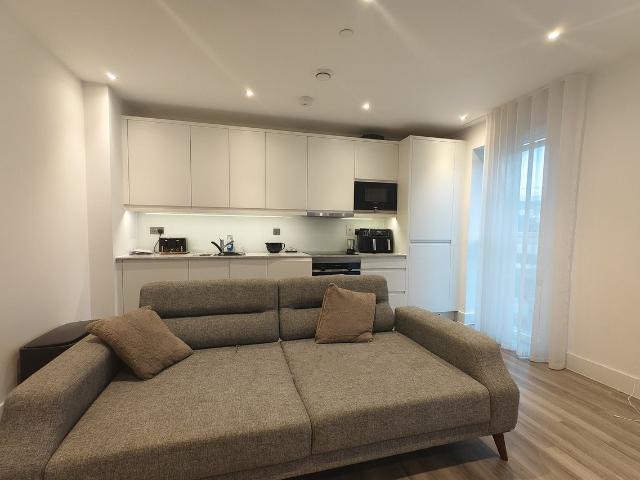 Apartment at Colindale Gardens, Greater London