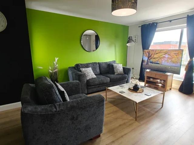 Apartment at College Avenue, Belfast