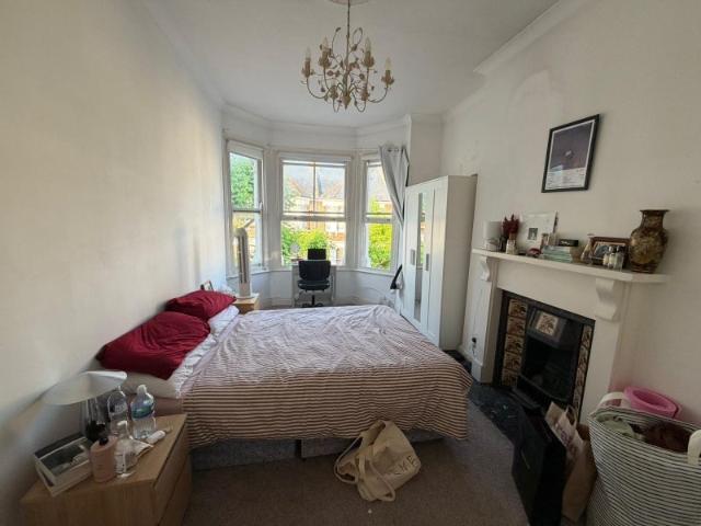Apartment at College Place, Greater London