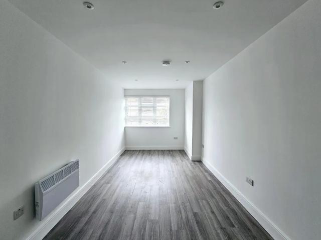 Apartment at College Place, Southampton