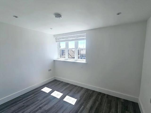 Apartment at College Place, Southampton