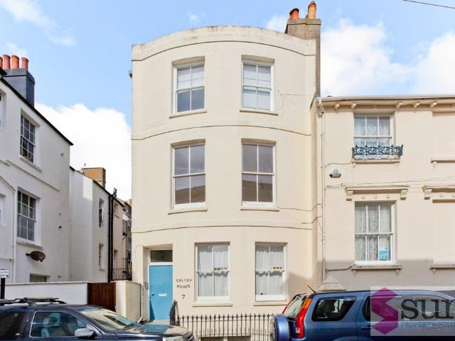 Apartment at College Road, Brighton