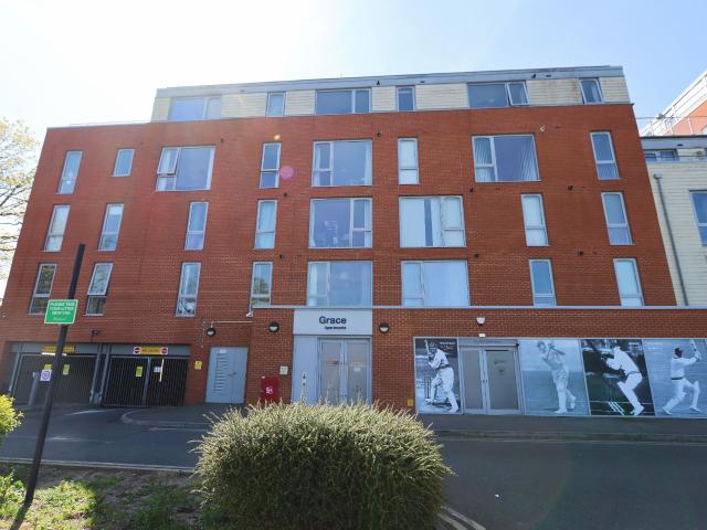 Apartment at College Road, Bristol