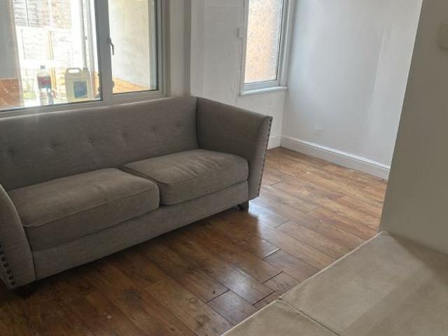 Apartment at College Road, Broxbourne