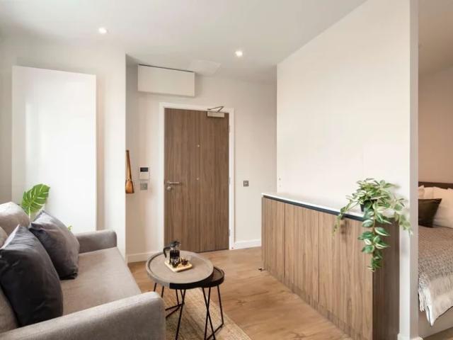 Apartment at College Road, Greater London