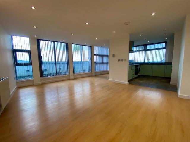 Apartment at College Road, Greater London