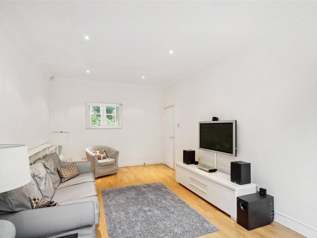 Apartment at Collingham Road, Greater London