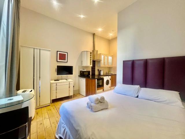 Apartment at Collingham Road, Greater London