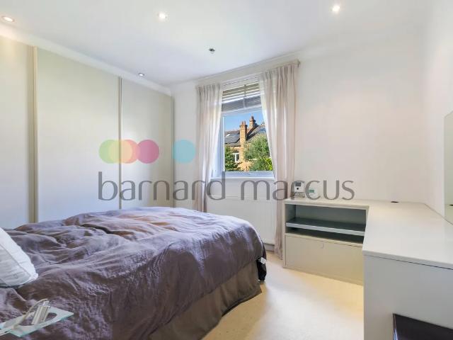 Apartment at Collingtree Road, Greater London