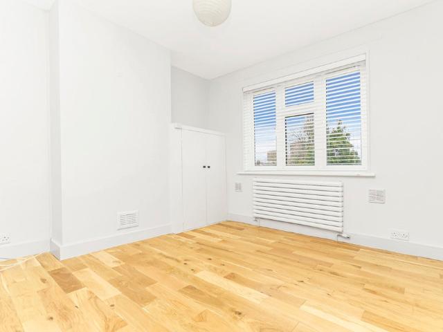 Apartment at Collingwood Road, Greater London