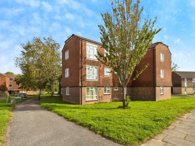 Apartment at Colwyn Close, Crawley