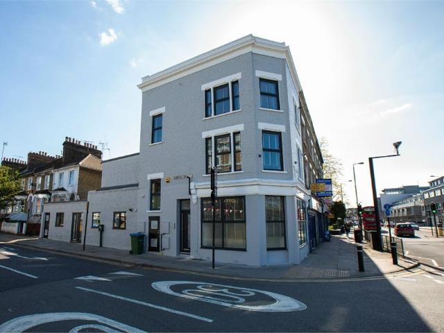 Apartment at Combedale Road, Greater London