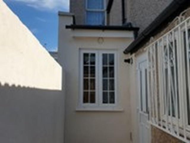 House at Commonwealth Road, Greater London
