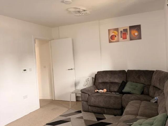 Apartment at Commercial Way, Greater London