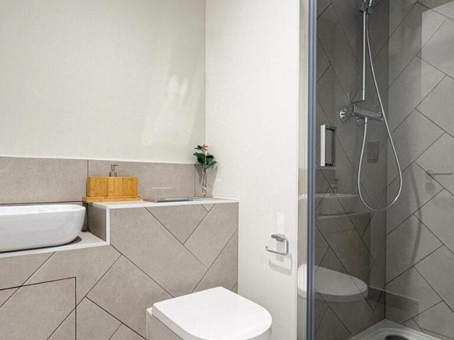 Apartment at Commercial Road, Greater London