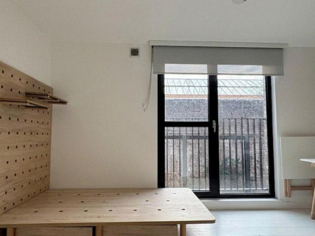 Apartment at Commercial Road, Greater London
