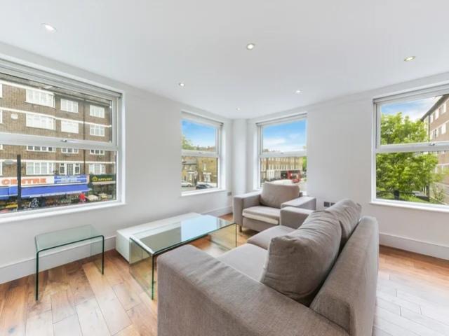 Apartment at Commercial Road, Greater London