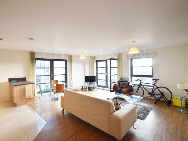 Apartment at Commercial Road, Greater London