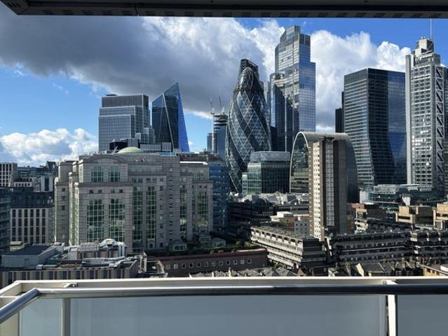 Apartment at Commercial Street, Greater London