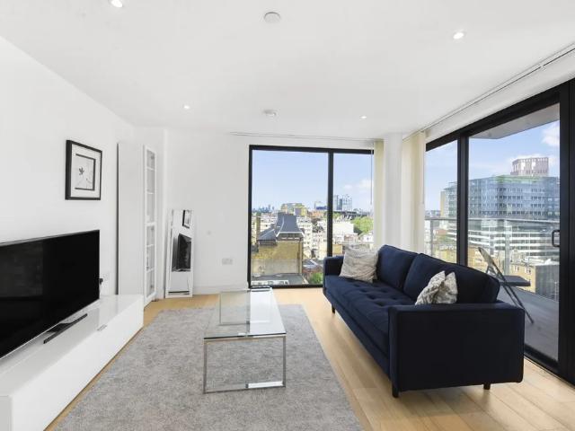 Apartment at Commercial Street, Greater London