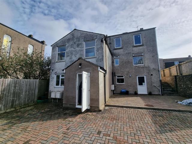 Apartment at Commercial Street, Forest of Dean