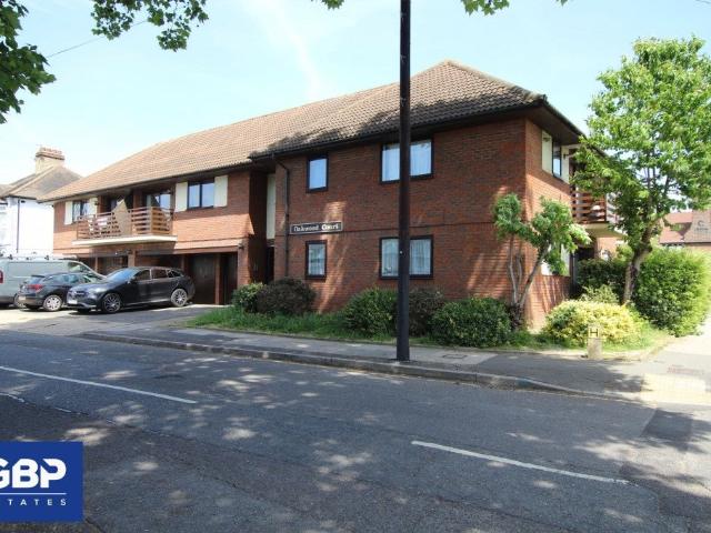 Apartment at Compton Avenue, Greater London