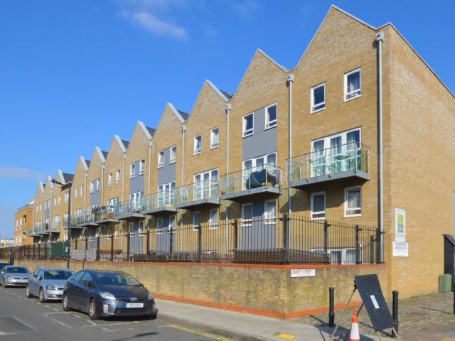 Apartment at Compton Close, Greater London
