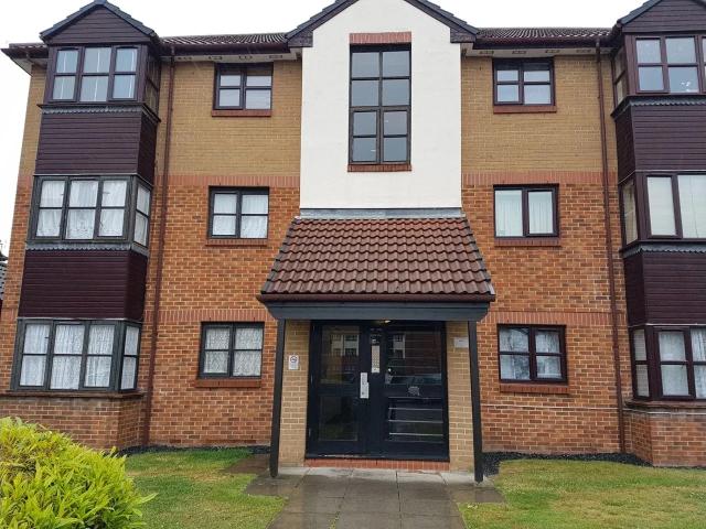 Apartment at Conifer Way, Greater London