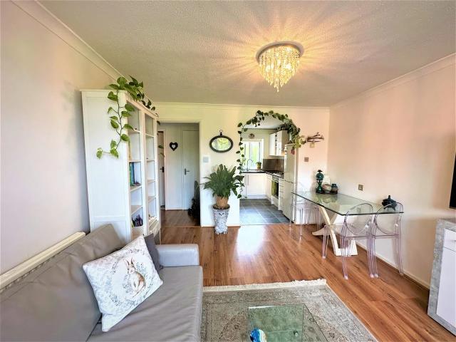 Apartment at Coniston Close, Greater London