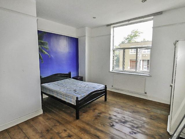 Apartment at Conistone Way, Greater London