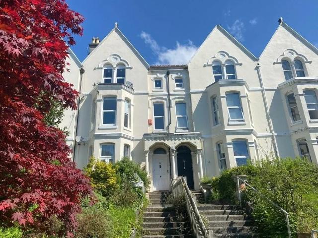 Apartment at Connaught Avenue, Plymouth