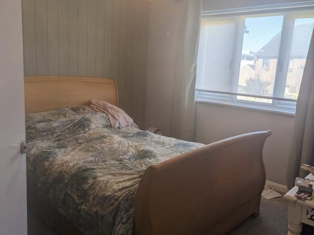 Apartment at Connaught Gardens, Crawley