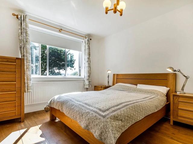 Apartment at Connaught Gardens, Greater London