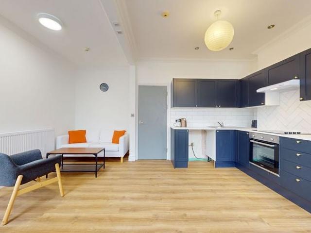Apartment at Connaught Road, Cardiff