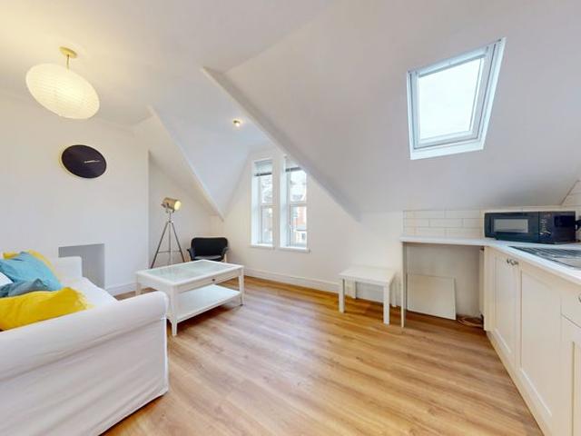 Apartment at Connaught Road, Cardiff